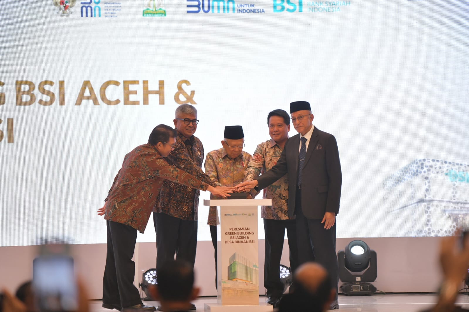 Wakil Presiden RI Resmikan Green Building BSI Aceh