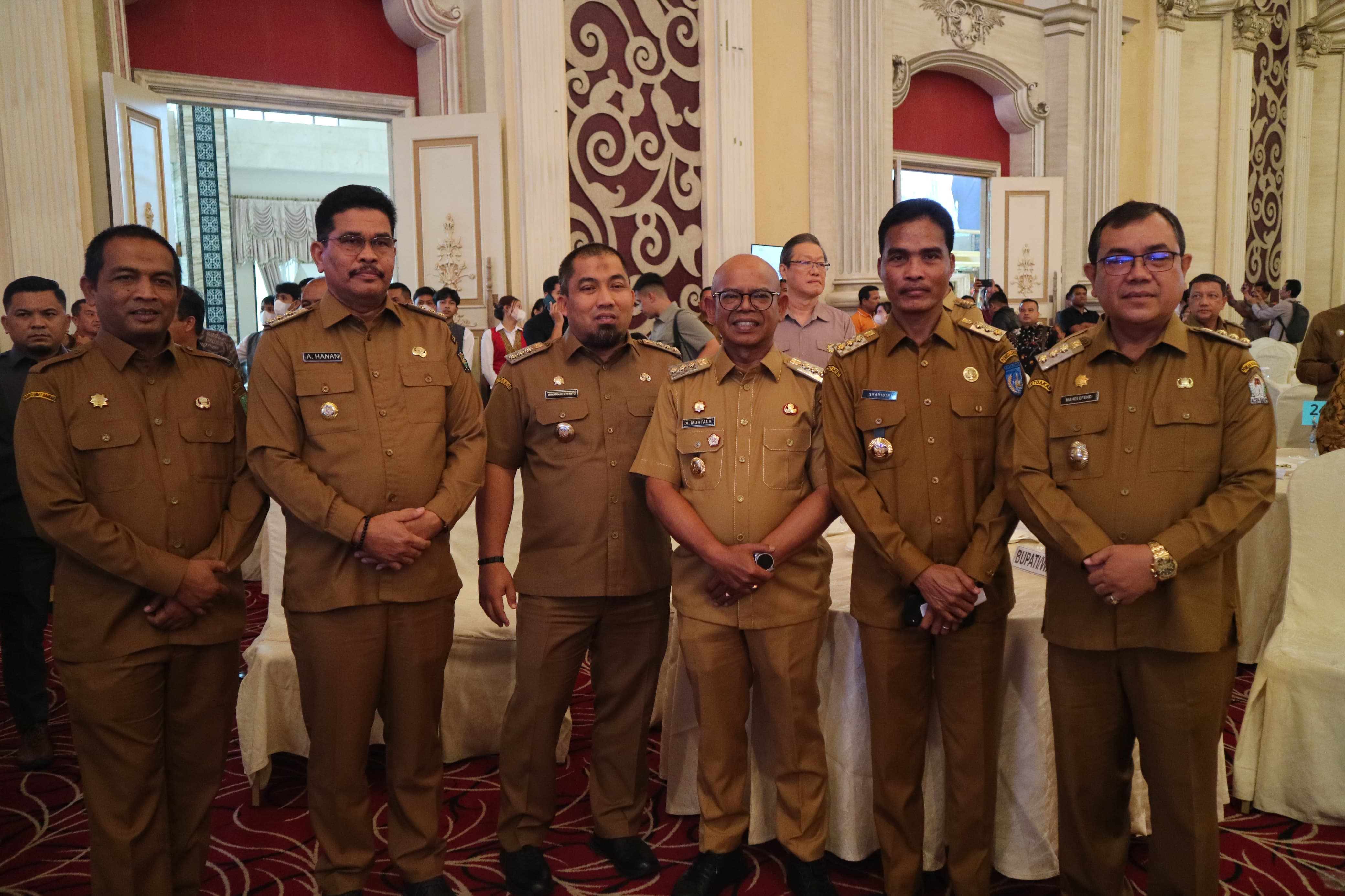 Komit Sukseskan Pilkada Serentak, Pj Wali Kota A. Hanan Hadiri Rakor Penyelenggaraan Kesiapan ...